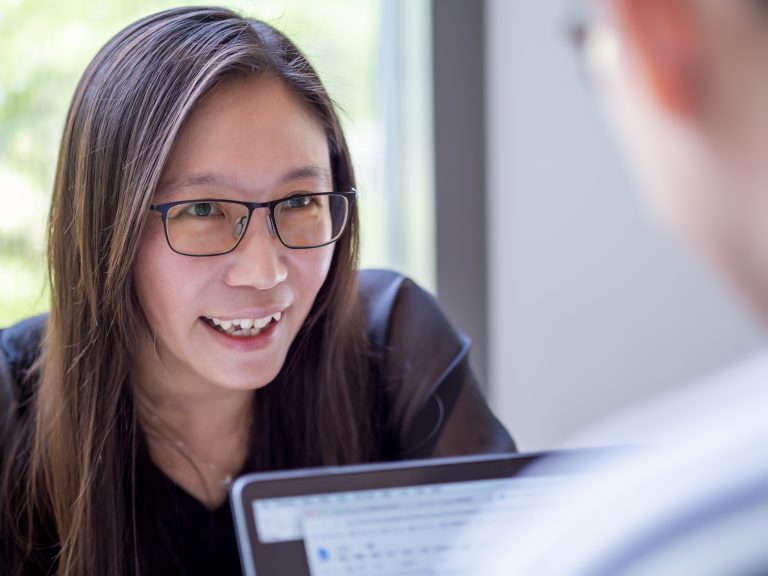 攝影人專訪：Lynn Wu「永不厭倦的一片蔚藍」 - OM System TW